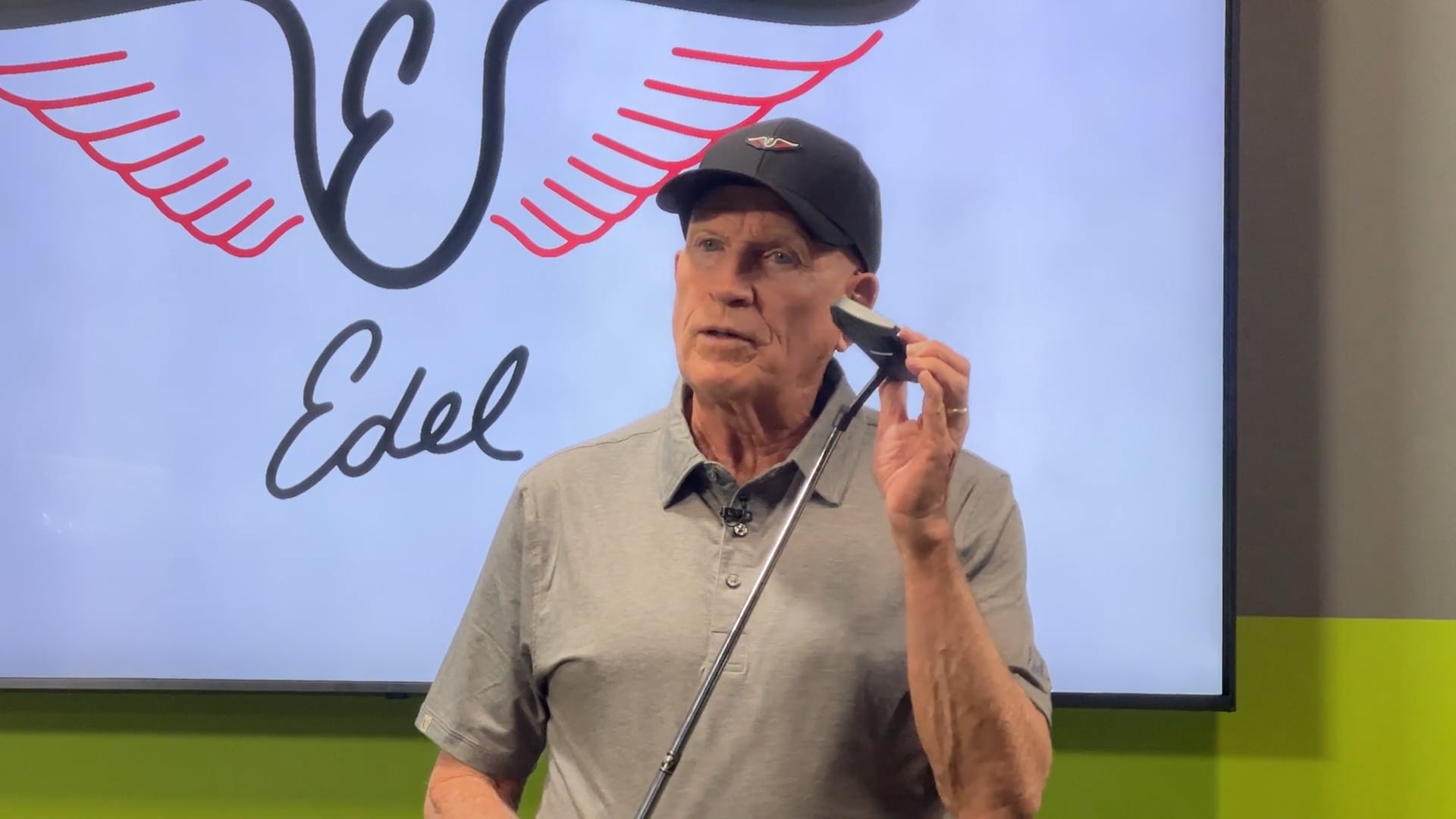 What part of the putter do you aim with? – Edel Golf